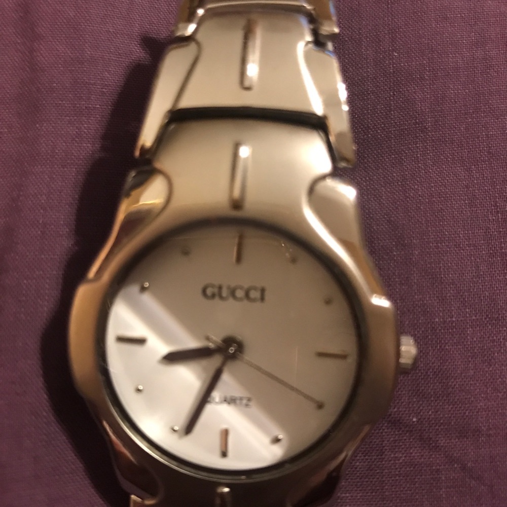 Authentic Gucci Watch! - Gem