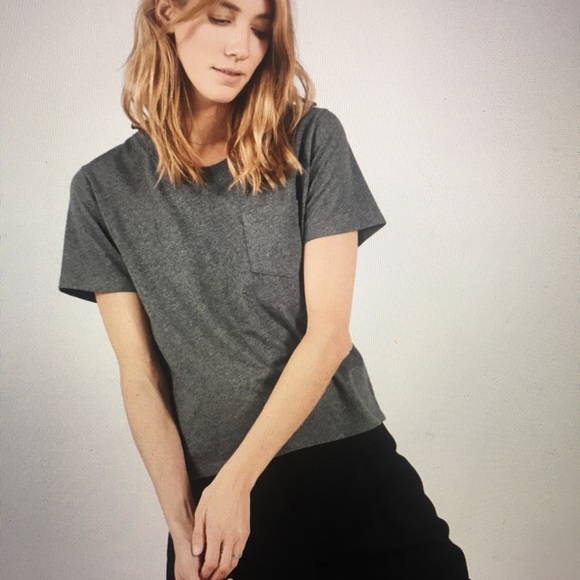 Everlane | Tops | Everlane The Cotton Boxcut Pocket Tee S | Poshmark
