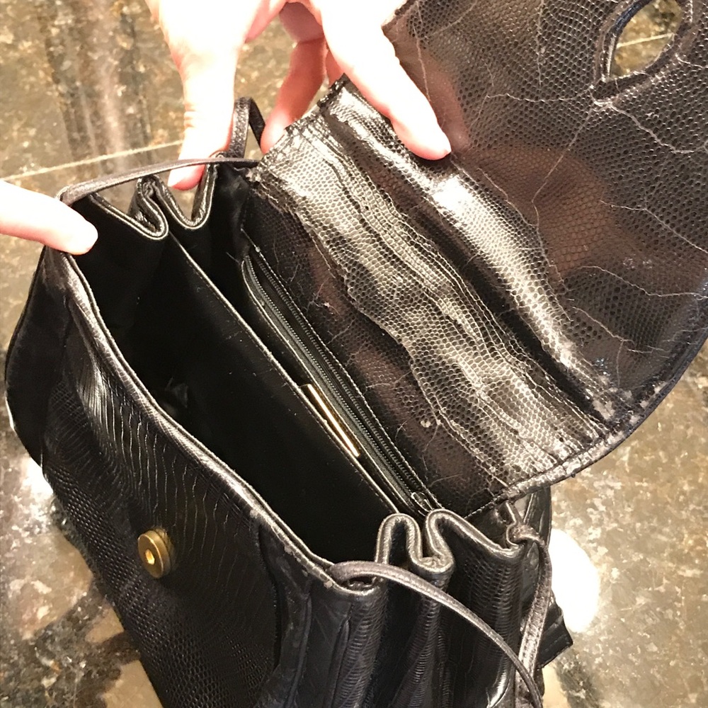 Sharif Black And Gold Decorative Leaf Purse - Gem