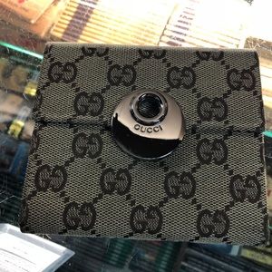 Gucci | Bags | Authentic Gucci Wallet Made In Italy | Poshmark