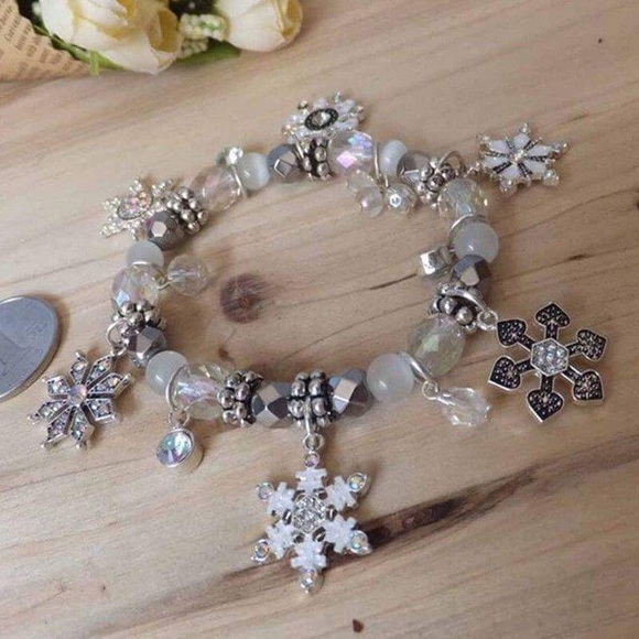 Jewelry | Snowflake Bead Bangle Bracelet New | Poshmark