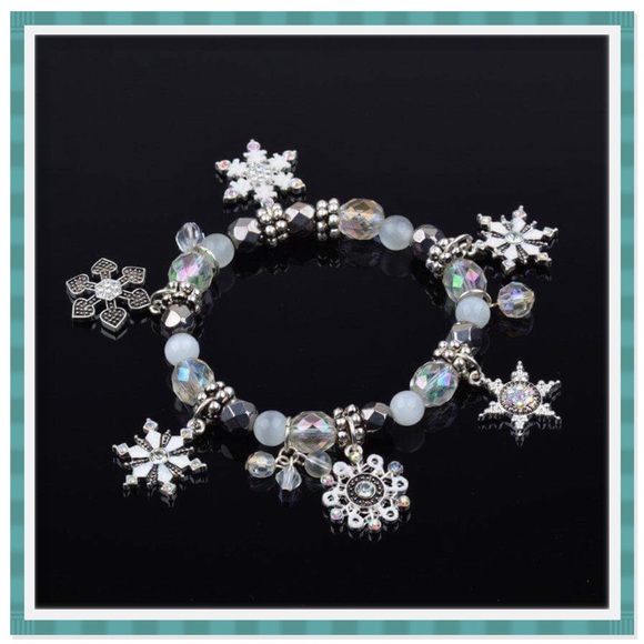 Jewelry | Snowflake Bead Bangle Bracelet New | Poshmark