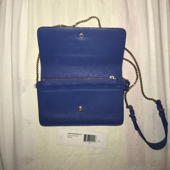 Stuart Weitzman | Bags | Nwt Stuart Weitzman Chain Wallet Crossbody ...