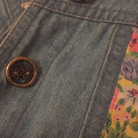 river ridge | Jackets & Coats | Vintage Flower Denim Vest | Poshmark