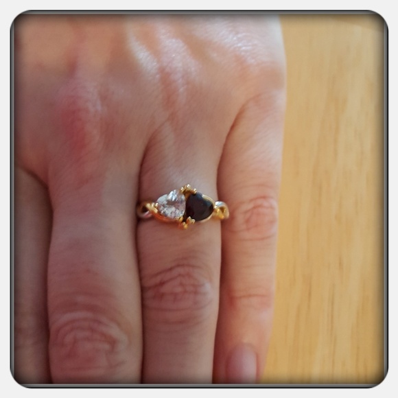 The Bradford Exchange | Jewelry | Nwot Genuine Garnet White Topaz Heart ...