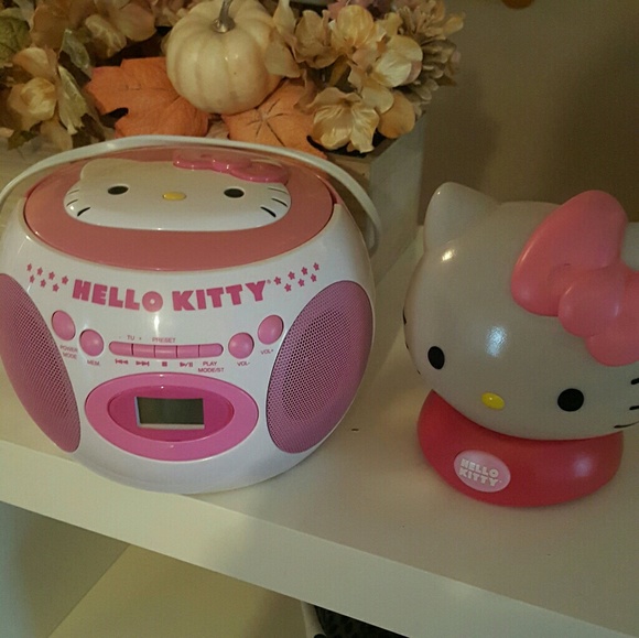 Hello Kitty | Other | Hello Kitty Cd Radio And Projector Night Light ...