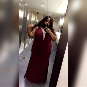 Cindy Collection | Dresses | Plus Size Burgundy Formal Gown With ...