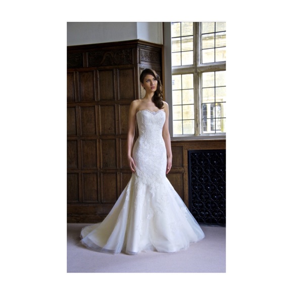 Augusta Jones Bridal | Dresses | Augusta Jones Bridal Gown Maria With ...