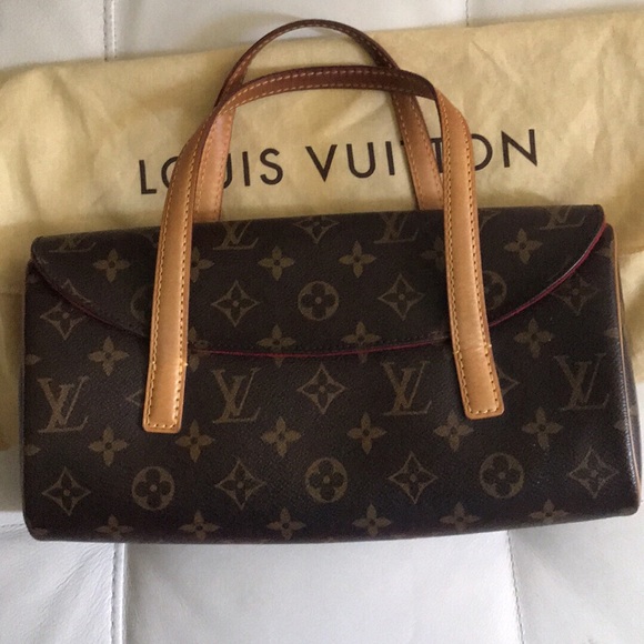 Louis Vuitton | Bags | Authentic Lv Handbag In Really Good Condition ...