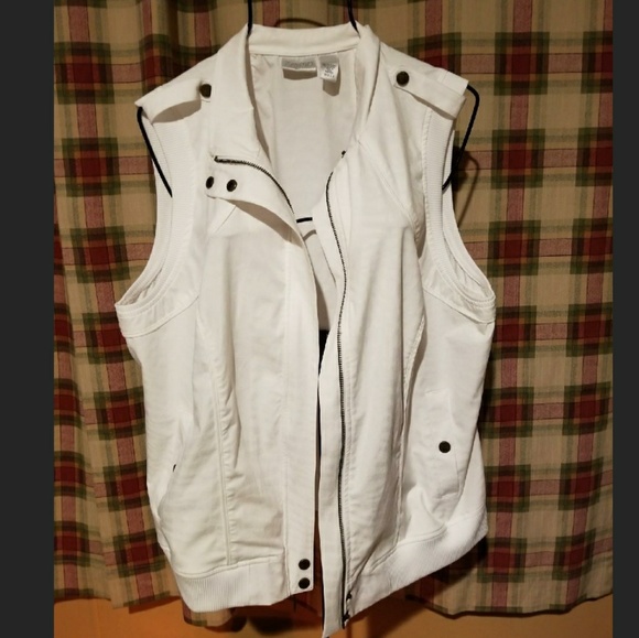 Chico's | Jackets & Coats | Zenergy By Chicos Size 3 Vest White | Poshmark