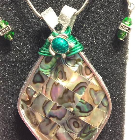 Jewelry | Abalone Shell Necklace Set With Turtle | Poshmark