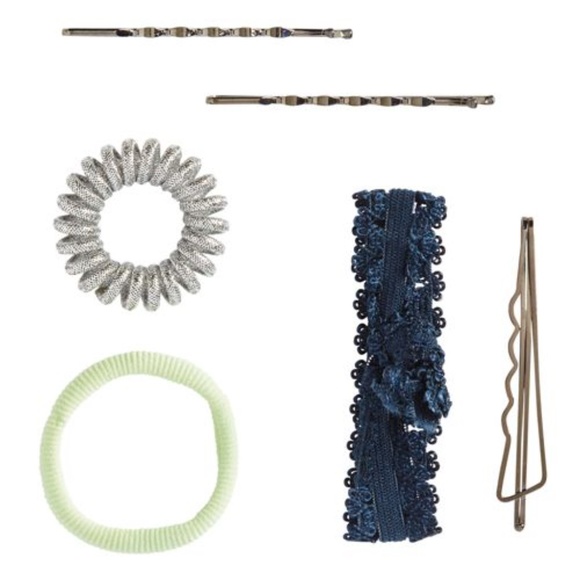 CALIA by Carrie Underwood | Accessories | Calia Hair Essentials Kit ...