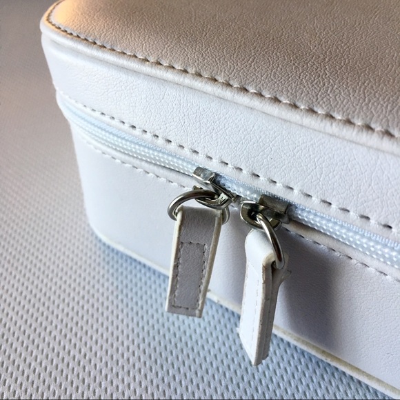 Victoria's Secret | Makeup | Victorias Secret Makeup Gift Set New ...