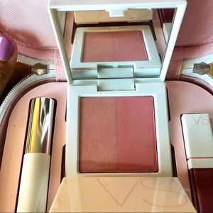 Victoria's Secret | Makeup | Victorias Secret Makeup Gift Set New ...