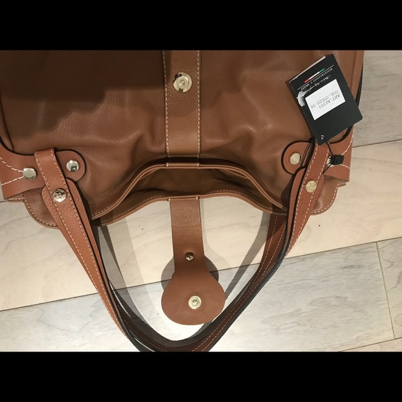 Tentazione Due | Bags | Nwt Italian Leather Tote Bag Retails For 385 ...