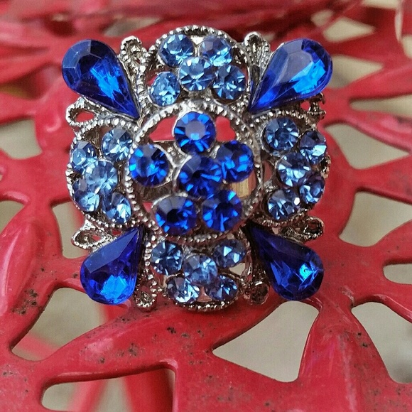 Jewelry | Vintage Blue Rhinestone Glass Costume Ring | Poshmark