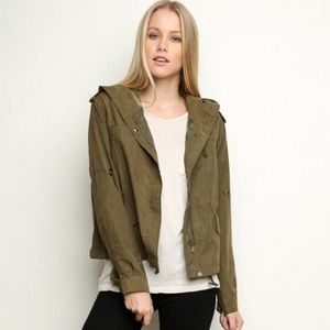 Brandy Melville | Jackets & Coats | Rare Brandy Melville Cargo Jacket ...
