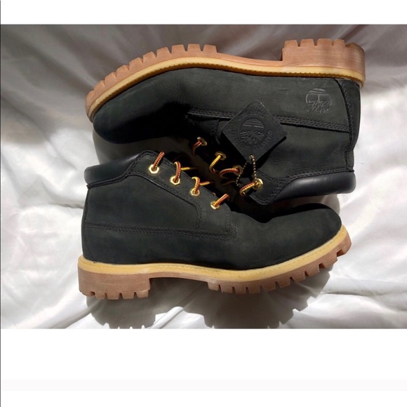 Timberland | Shoes | Timberland X Urban Outfitters Collab Chukka Boots ...