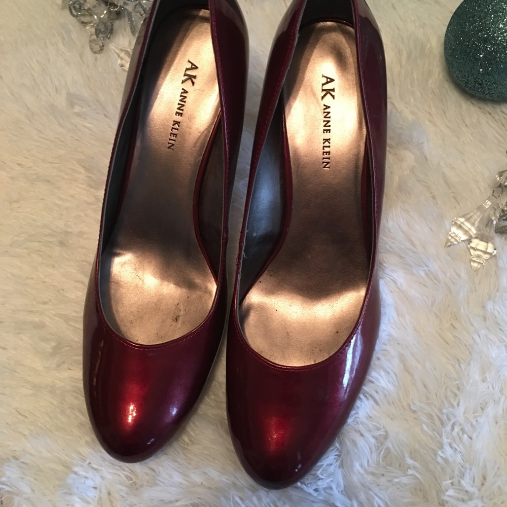 Ruby Red Patent Leather Ann Klein Heels - Gem