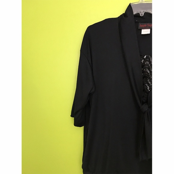 Ample Togs | Tops | Ample Togs Front Inlet Shirred Hem Black Top 26w ...