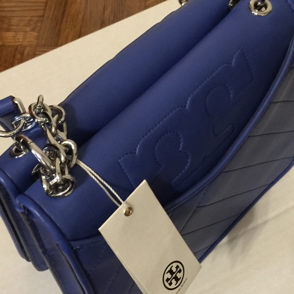 Tory Burch | Bags | Tory Burch Alexa Convertible Shoulder Bag | Poshmark