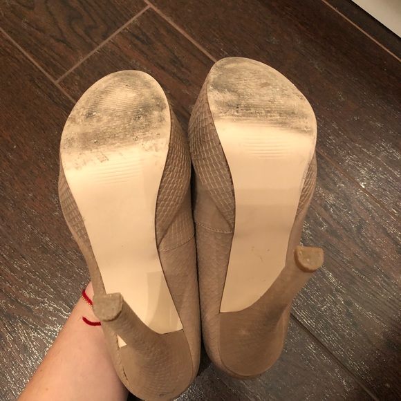 Steve Madden | Shoes | Steve Madden Dusty Pink Textured Pumps | Poshmark