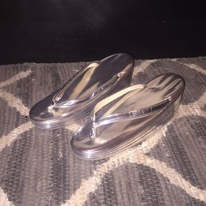 Vintage | Shoes | Vintage Metallic Silver Platform Flip Flop Sandals ...