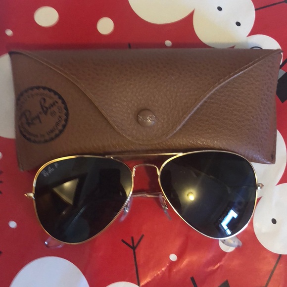 Ray-Ban | Accessories | Ray Ban Gold Rimmed Aviators W Case Cracked ...