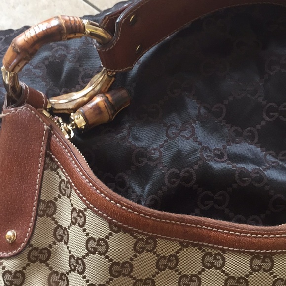 Gucci | Bags | Authentic Traditional Gucci Purse With Dust Bag | Poshmark