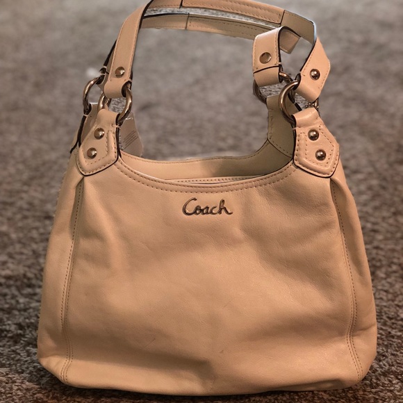 Coach | Bags | Coach White Leather Shoulder Bag | Poshmark