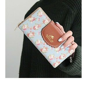 Bags | Leather Floral Wallet | Poshmark