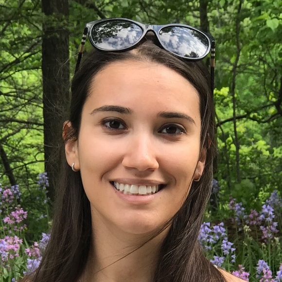 Lauren's Closet (@lauren_ferra) | Poshmark