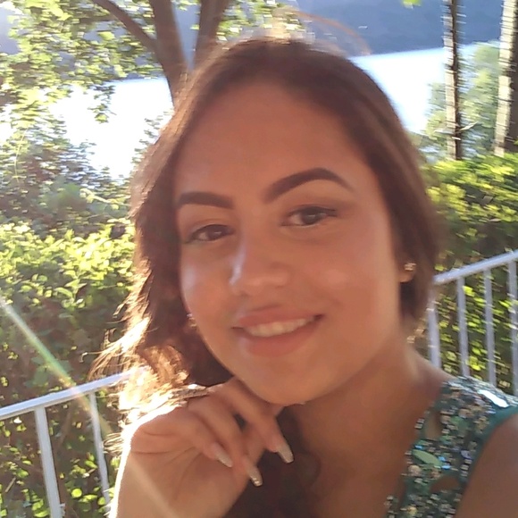 Anure's Closet (@anure) | Poshmark