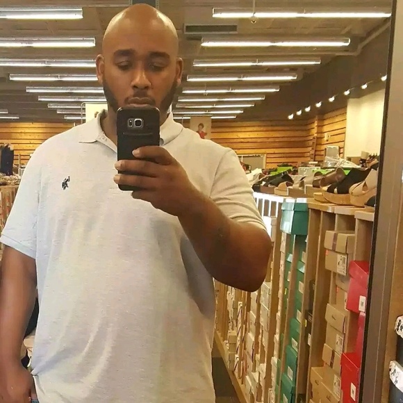 Jay's Closet (@crummy40) | Poshmark